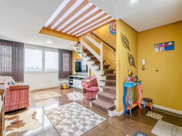 Cobertura para Venda em Porto Alegre/RS Passo da Areia 4 Quartos