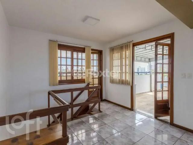 Cobertura para Venda em Porto Alegre/RS Passo da Areia 4 Quartos