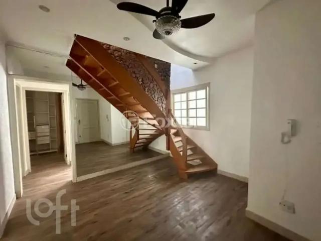 Cobertura para Venda em Porto Alegre/RS Passo da Areia 2 Quartos