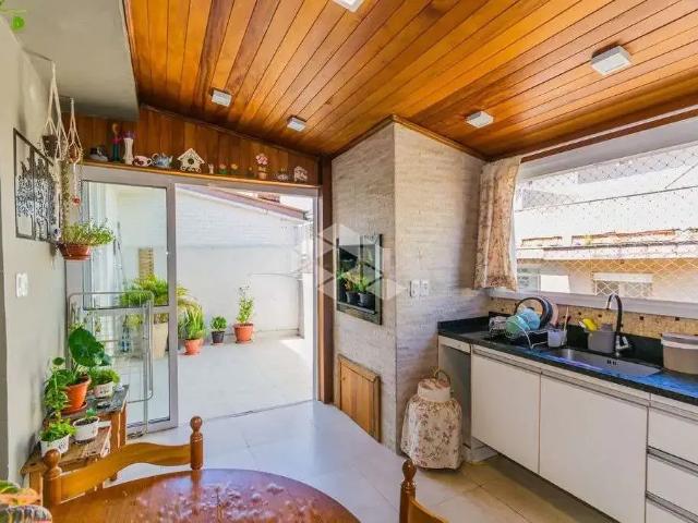 Cobertura para Venda em Porto Alegre/RS Passo da Areia 2 Quartos
