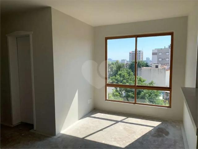 Cobertura para Venda em Porto Alegre/RS Passo da Areia 2 Quartos
