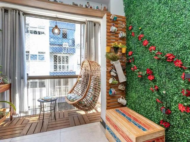 Cobertura para Venda em Porto Alegre/RS Passo da Areia 2 Quartos