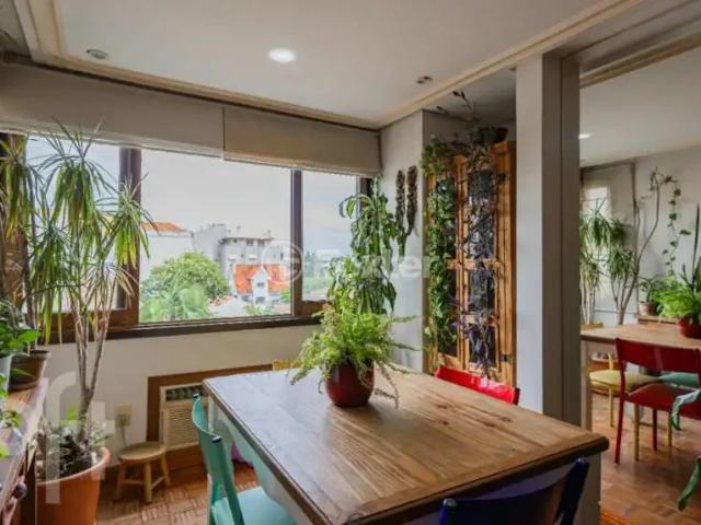 Cobertura para Venda em Porto Alegre/RS Passo da Areia 2 Quartos