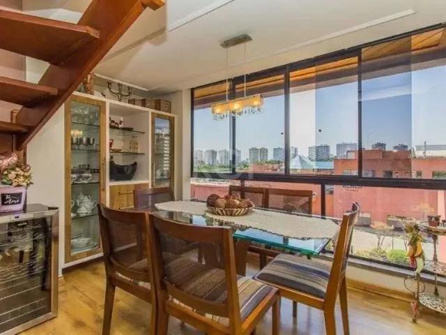 Cobertura para Venda em Porto Alegre/RS Passo da Areia 3 Quartos