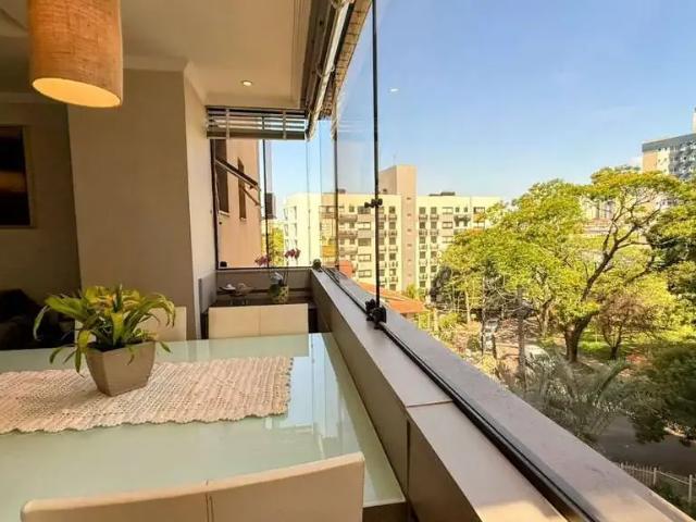Cobertura para Venda em Porto Alegre/RS Passo da Areia 3 Quartos