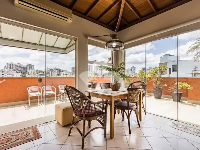 Cobertura para Venda em Porto Alegre/RS Petrópolis 2 Quartos