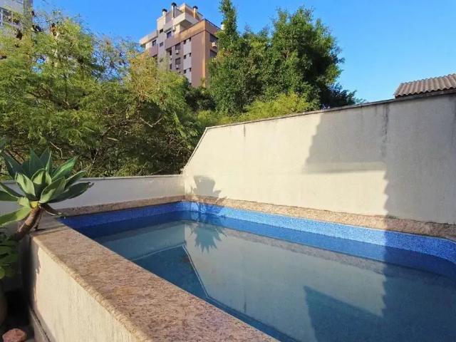 Cobertura para Venda em Porto Alegre/RS Petrópolis 2 Quartos