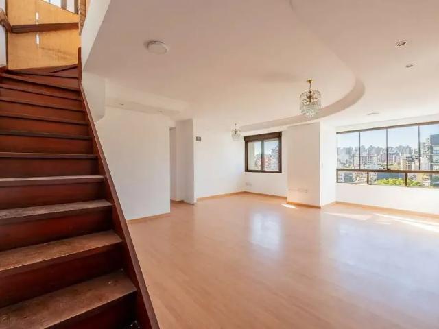 Cobertura para Venda em Porto Alegre/RS Petrópolis 2 Quartos