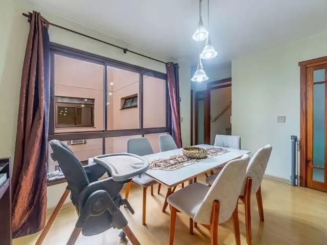 Cobertura para Venda em Porto Alegre/RS Petrópolis 3 Quartos
