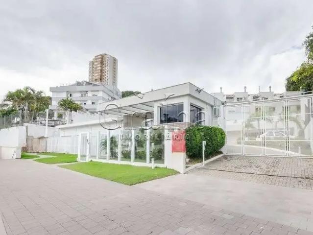 Cobertura para Venda em Porto Alegre/RS Praia de Belas 3 Quartos
