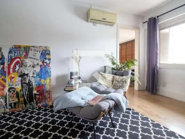 Cobertura para Venda em Porto Alegre/RS Rio Branco 1 Quartos