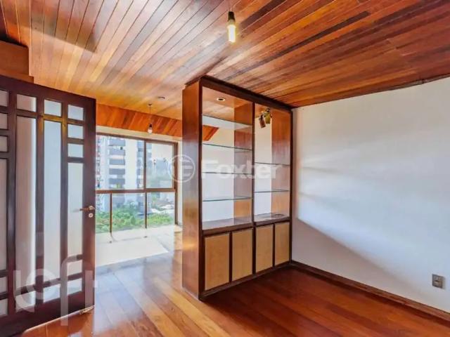 Cobertura para Venda em Porto Alegre/RS Rio Branco 3 Quartos