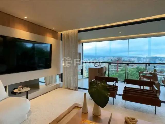 Cobertura para Venda em Porto Alegre/RS Rio Branco 3 Quartos