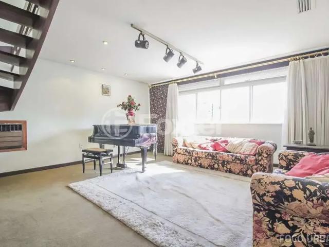 Cobertura para Venda em Porto Alegre/RS Rio Branco 3 Quartos