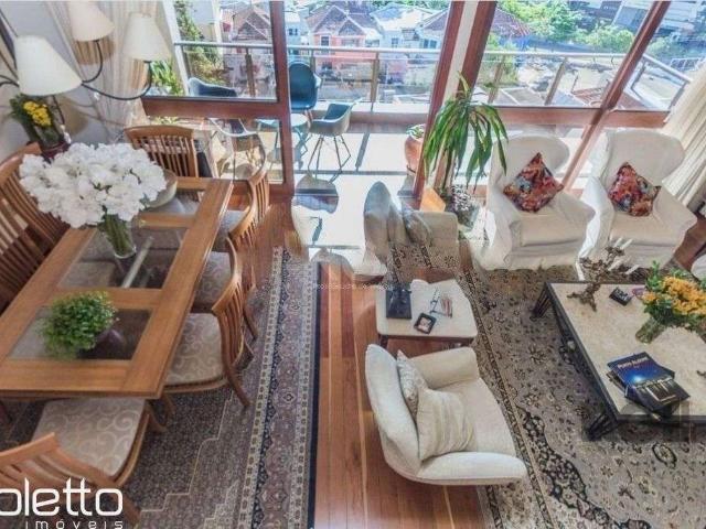 Cobertura para Venda em Porto Alegre/RS Rio Branco 4 Quartos