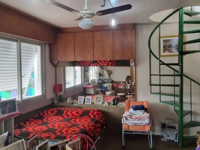 Cobertura para Venda em Porto Alegre/RS Santa Cecília 1 Quartos