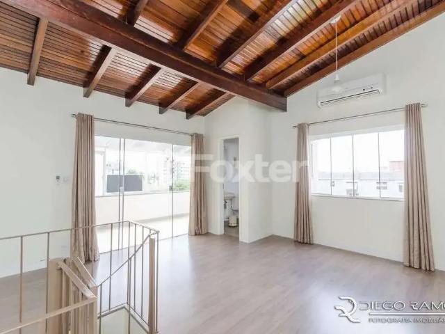 Cobertura para Venda em Porto Alegre/RS Santo Antônio 2 Quartos