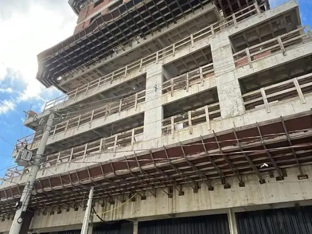 Cobertura para Venda em Porto Belo/SC Balneário Perequê 2 Quartos