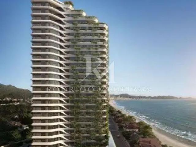 Cobertura para Venda em Porto Belo/SC Balneário Perequê 5 Quartos