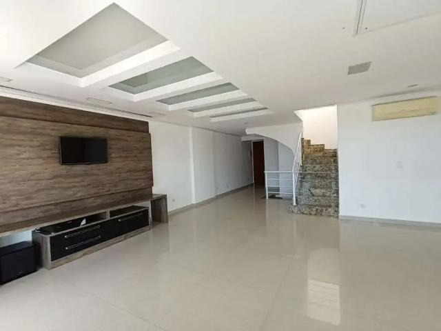 Cobertura para Venda em Praia Grande/SP Vilamar 5 Quartos