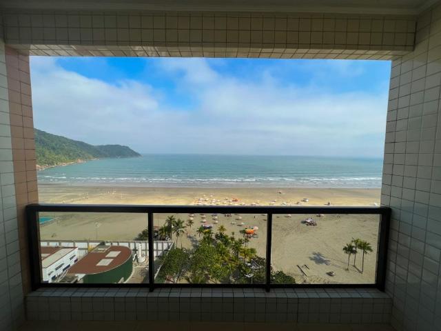 Cobertura para Venda em Praia Grande/SP Canto do Forte 3 Quartos
