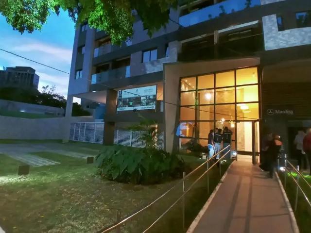 Cobertura para Venda em Recife/PE Casa Forte 4 Quartos