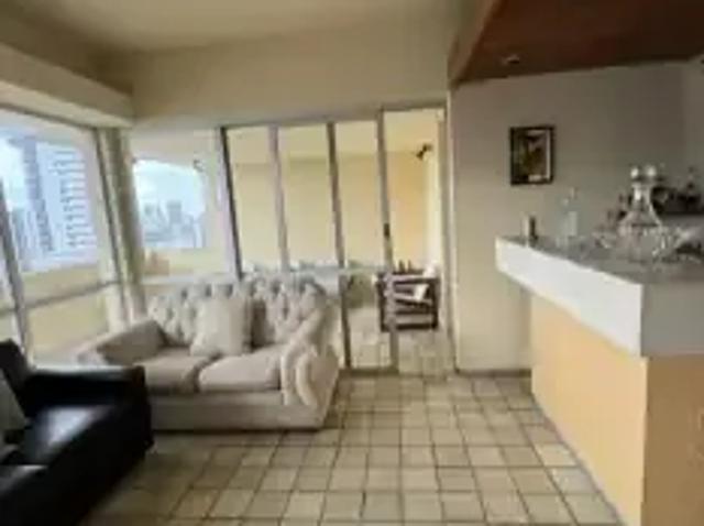 Cobertura para Venda em Recife/PE Graças 5 Quartos