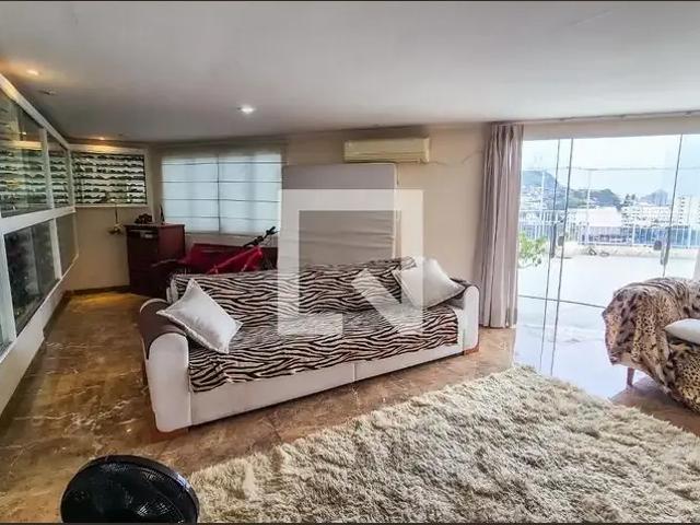 Cobertura para Venda em Rio de Janeiro/RJ Olaria 4 Quartos