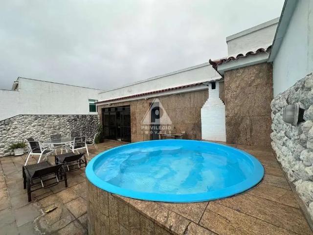 Cobertura para Venda em Rio de Janeiro/RJ Barra da Tijuca 4 Quartos