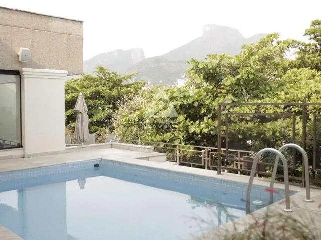 Cobertura para Venda em Rio de Janeiro/RJ Barra da Tijuca 5 Quartos