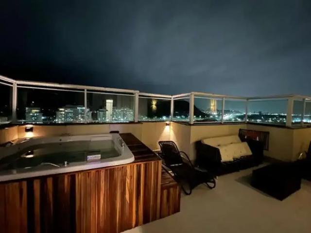 Cobertura para Venda em Rio de Janeiro/RJ Barra da Tijuca 3 Quartos