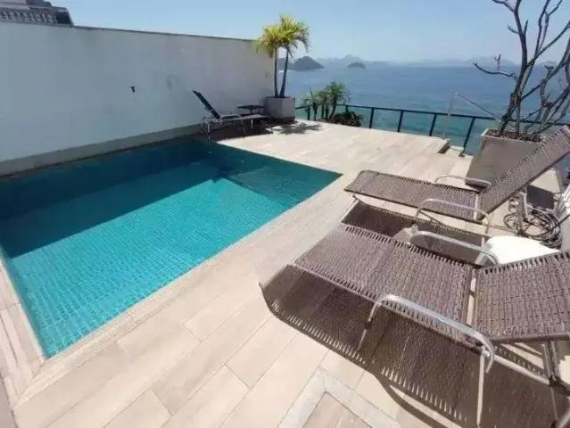 Cobertura para Venda em Rio de Janeiro/RJ Copacabana 4 Quartos