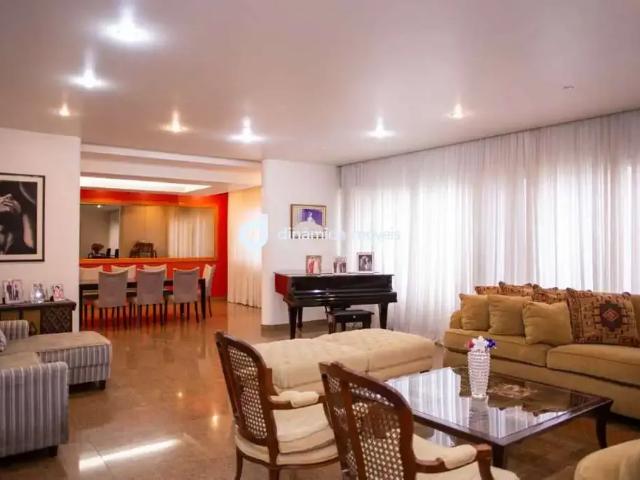 Cobertura para Venda em Rio de Janeiro/RJ Copacabana 4 Quartos