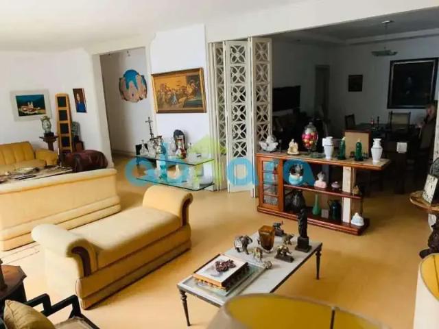 Cobertura para Venda em Rio de Janeiro/RJ Copacabana 6 Quartos
