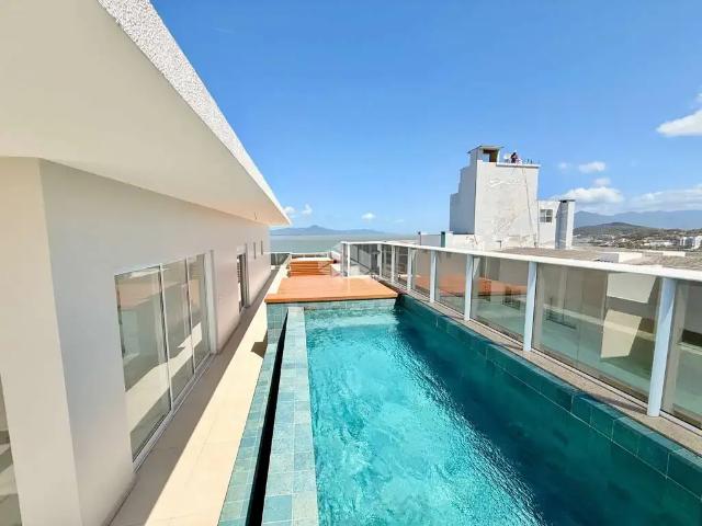 Cobertura para Venda em São José/SC Kobrasol 3 Quartos