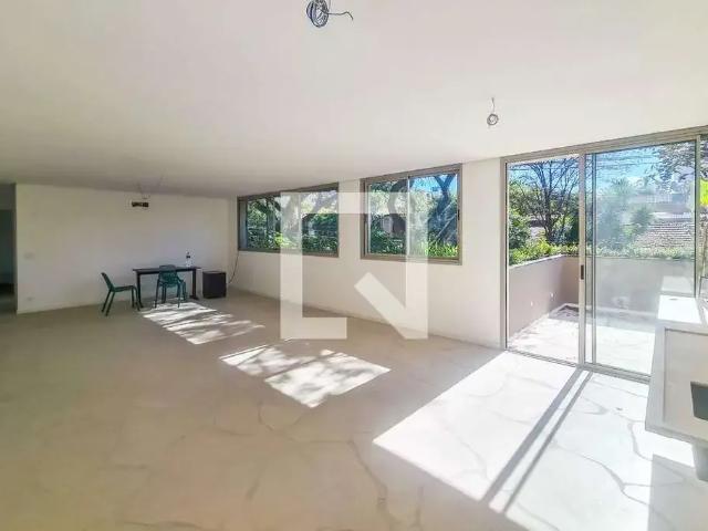 Cobertura para Venda em São Paulo/SP Vila Madalena 2 Quartos