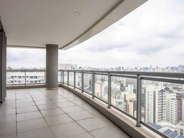 Cobertura para Venda em São Paulo/SP Vila Nova Conceição 4 Quartos