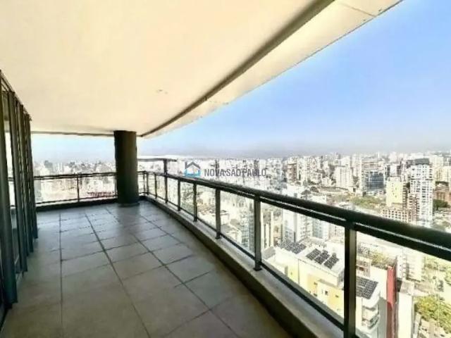 Cobertura para Venda em São Paulo/SP Vila Nova Conceição 4 Quartos
