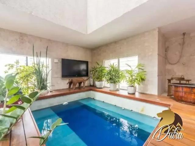 Cobertura para Venda em São Paulo/SP Vila Nova Conceição 4 Quartos