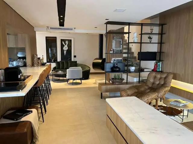 Cobertura para Venda em São Paulo/SP Vila Olímpia 3 Quartos