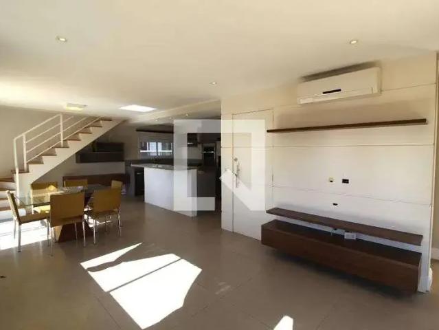 Cobertura para Venda em São Paulo/SP Vila Olímpia 3 Quartos