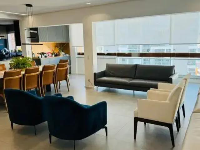 Cobertura para Venda em São Paulo/SP Vila Andrade 4 Quartos