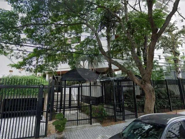 Cobertura para Venda em São Paulo/SP Aclimação 4 Quartos