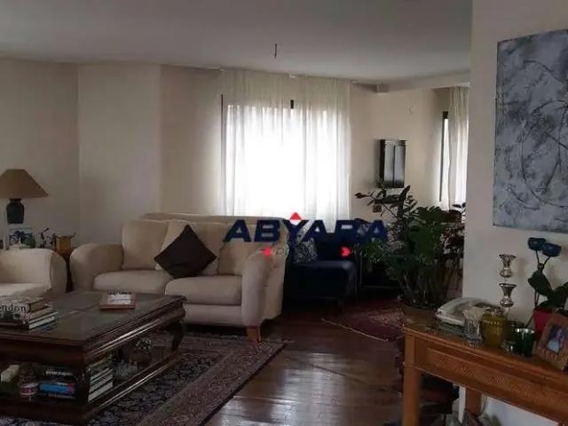 Cobertura para Venda em São Paulo/SP Alto de Pinheiros 4 Quartos