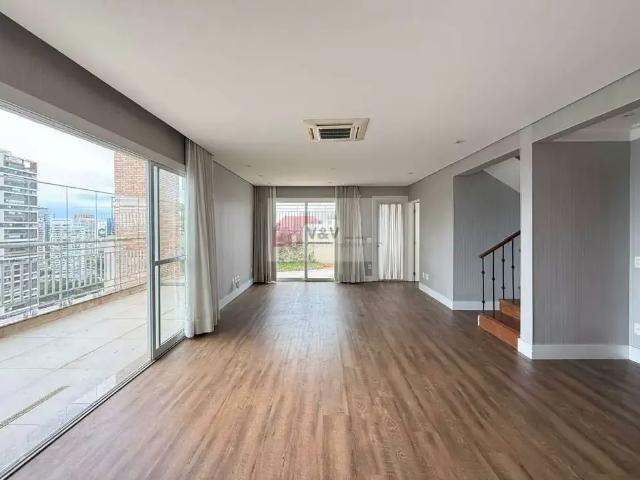 Cobertura para Venda em São Paulo/SP Brooklin 5 Quartos