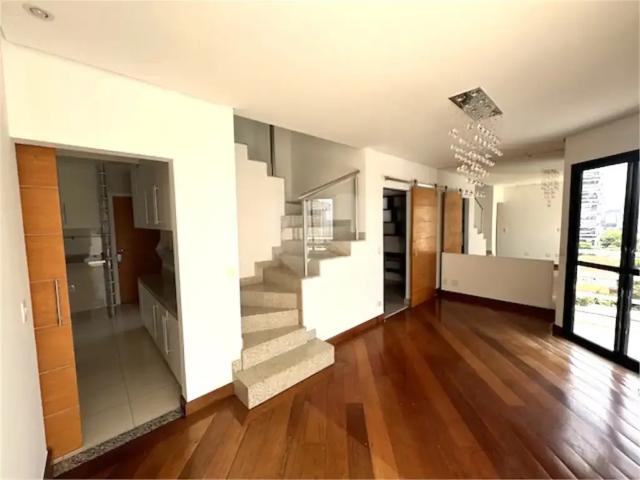 Cobertura para Venda em São Paulo/SP Brooklin 3 Quartos