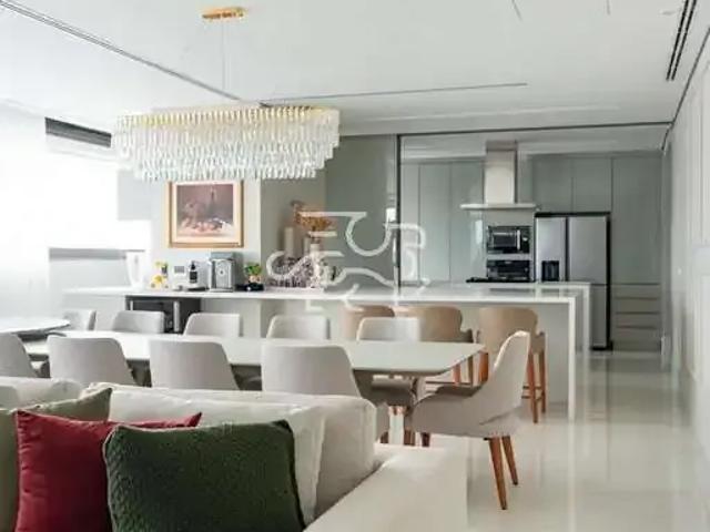 Cobertura para Venda em São Paulo/SP Chácara Itaim 4 Quartos