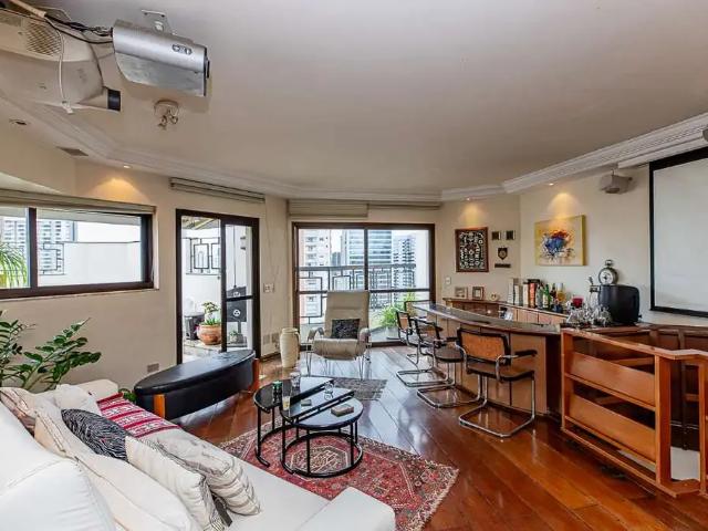 Cobertura para Venda em São Paulo/SP Cidade Monções 4 Quartos