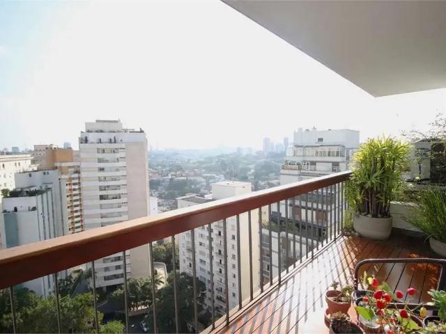 Cobertura para Venda em São Paulo/SP Higienópolis 4 Quartos