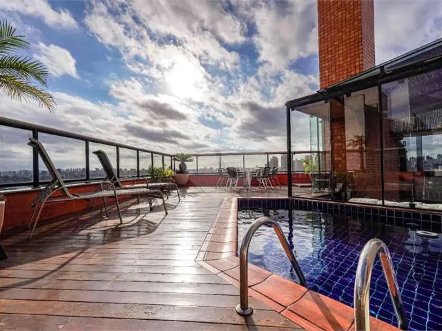 Cobertura para Venda em São Paulo/SP Ibirapuera 4 Quartos